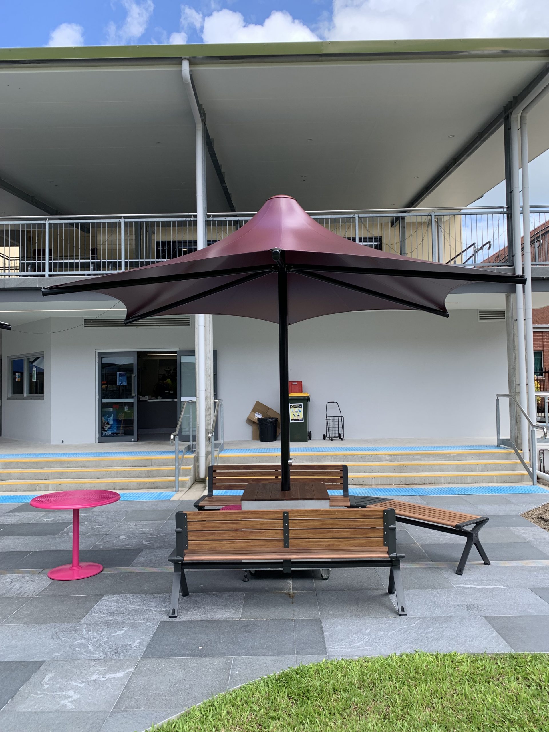 Skyspan Umbrellas: FNQ exclusive supplier - Sail Structures